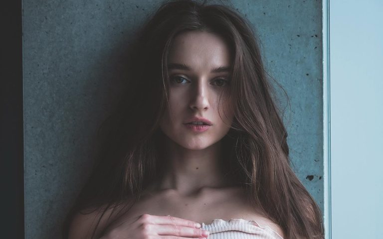 Who is Gloria Sol? Career, Family, Net Worth, Age, Height Bio 2024
